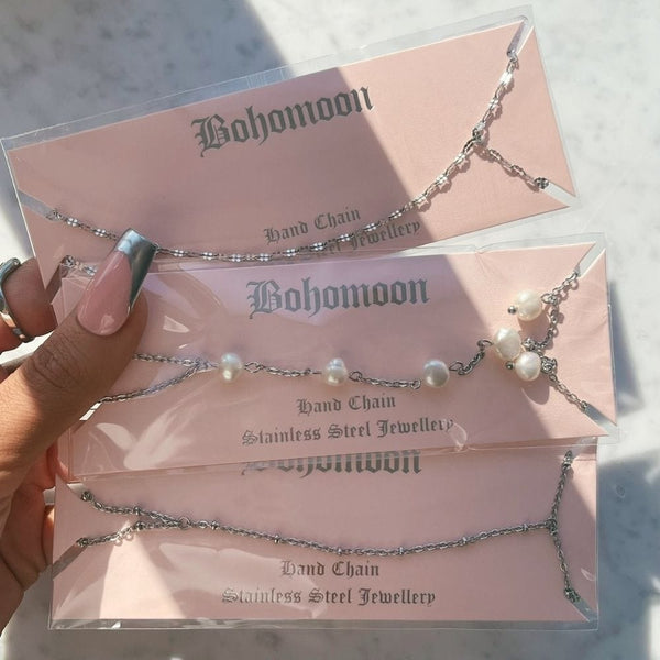 Bohomoon Chevron Hand Chain Bracelet | Sweatproof & Tarnish Free